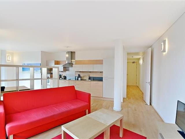 Farnsworth Court, West Parkside, Greenwich, London SE10, 1 bed flat to rent, £1,800 pcm | PrimeLocation