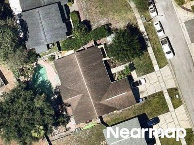 Farnsworth Ln