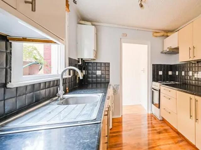 Farrant Avenue, London, N22 6NX, United Kingdom | 4 bed townhouse for rent #113529201 | Rentberry
