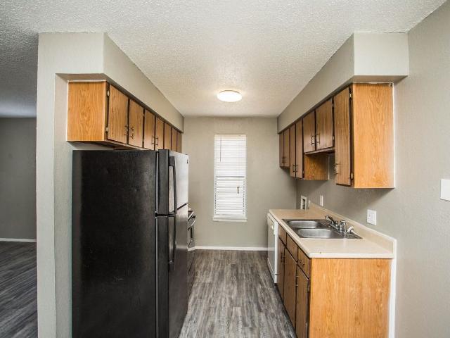 Farrar Apartments West NEW 04.28.2026 2 Bedroom Apartment for Rent at 5720 66th St, Lubbock, TX 79424