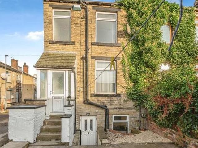Farrar Buildings, Wyke, 2 Bedroom Terraced