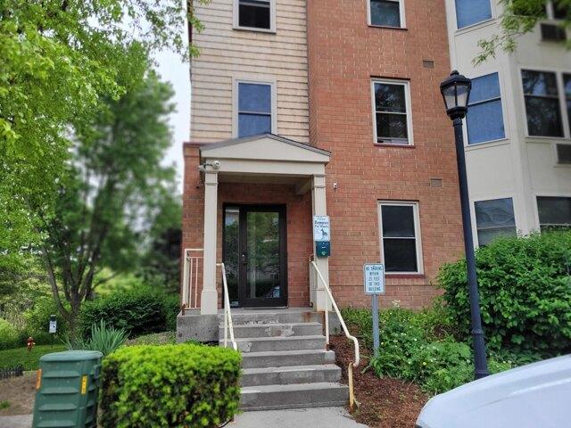 Farrell St Apt,south Burlington, Condo For Sale