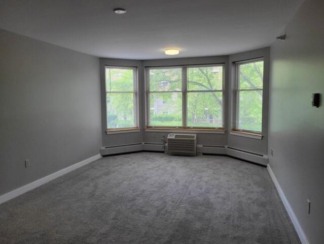 Farrell St Apt,south Burlington, Condo For Sale