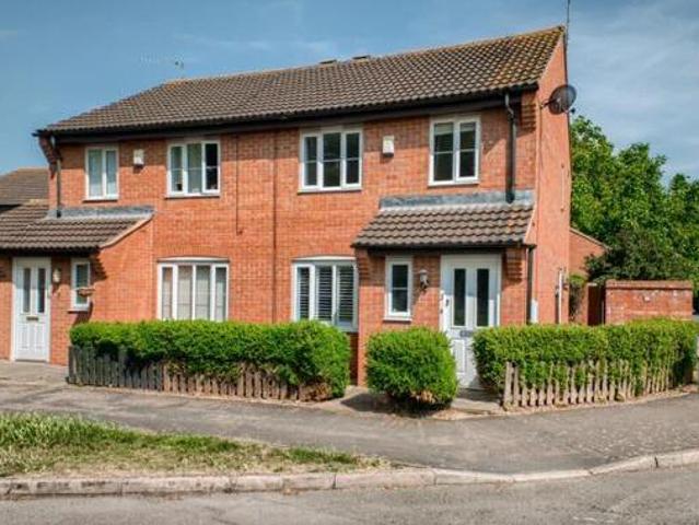 Farrington Close, Wellesbourne, 3 Bedroom Semi detached