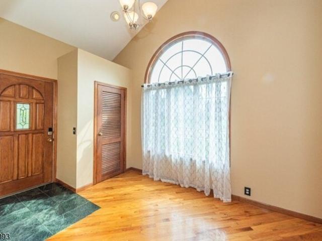 Farrington St, West Caldwell, Home For Sale