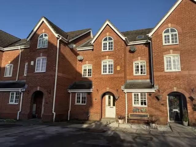 Farrier Close, Rent, 3 bedroom, Semi Detached