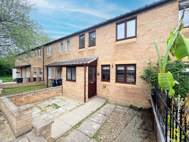 Farrier Place, Dows Barn, Milton Keynes MK14, 3 bed terraced house to rent, £1,650 pcm | PrimeLocation