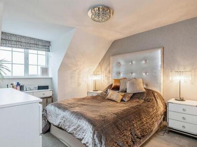 Farriers Way, Lindley, 3 Bedroom Semi detached