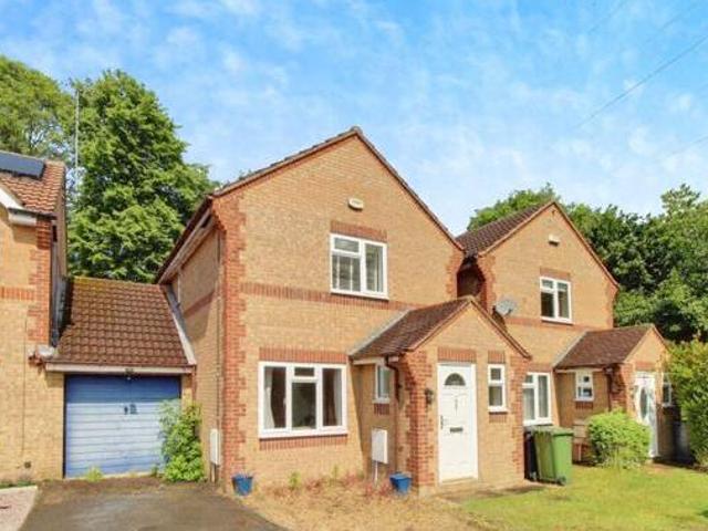 Farriers Court, Peterborough, 3 Bedroom Semi detached