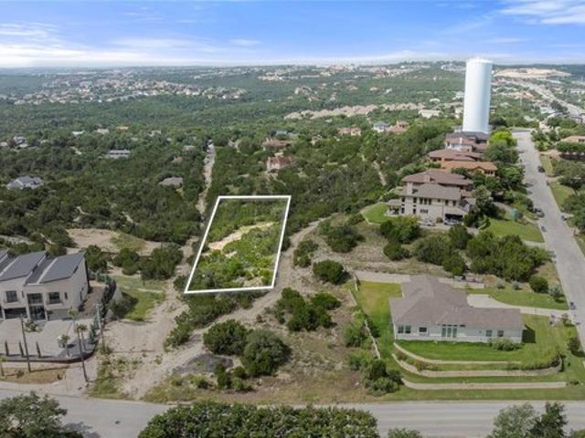 Farris Dr, Austin, TX 78734
