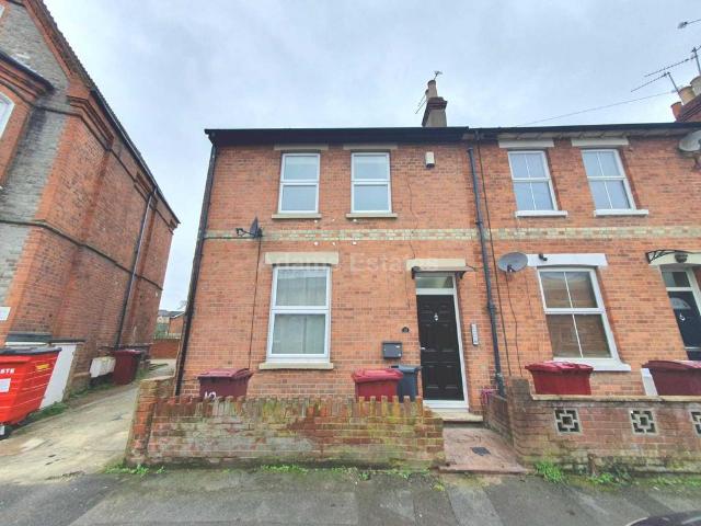 Fatherson Road, Reading 6 bed end of terrace house to rent £5,500 pcm £1,269 pw