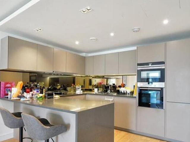 Faulkner House, London, 2 Bedroom Flat