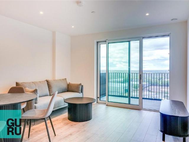 Fauna Walk, Watford, The Exchange, WD24 2 bed apartment to rent £2,300 pcm £531 pw