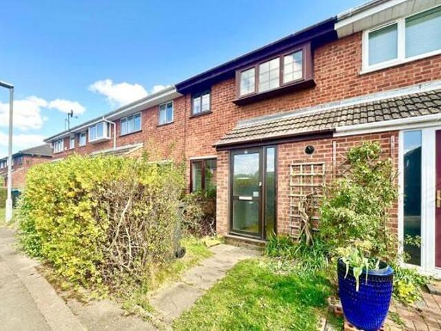Favell Drive, Furzton, 3 Bedroom Terraced