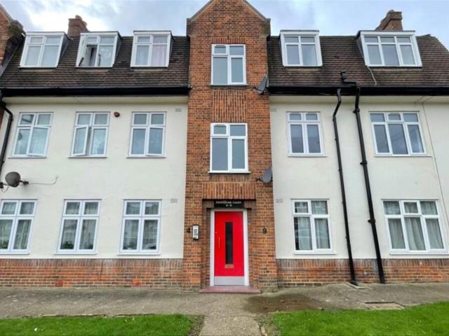 Faversham Road, Catford SE6, 2 bed flat to rent, £1,800 pcm | PrimeLocation