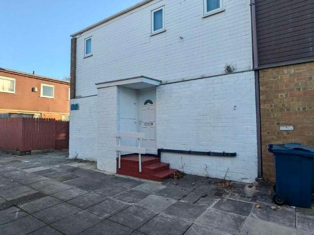 Fawcett, Skelmersdale, Lancashire WN8, 3 bed end terrace house to rent, £795 pcm | PrimeLocation