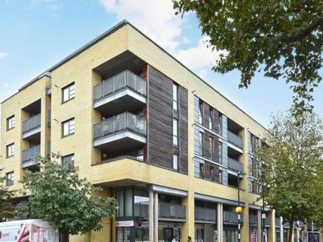 Fawe Street, London, 2 Bedroom Flat