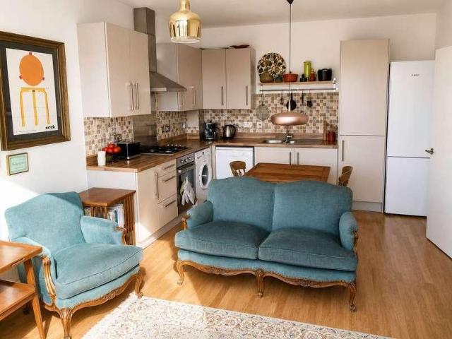 Fawe Street, London, E14