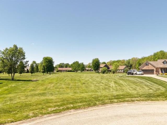 Fawn Meadows Dr, Sunman, IN 47041