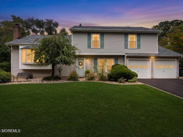 Fawn Dr, Matawan, Home For Sale