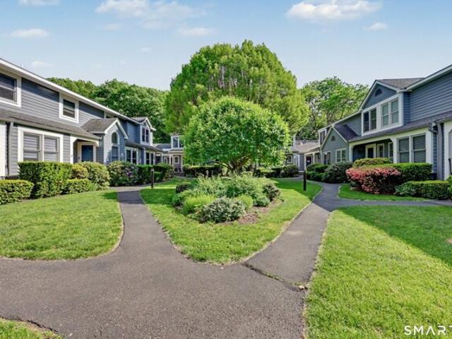 Fawn Ridge Ln Unit,norwalk, Condo For Sale