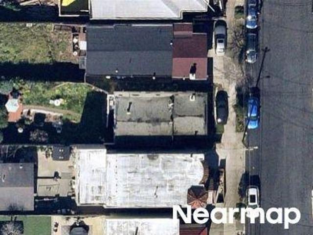 Faxon Ave