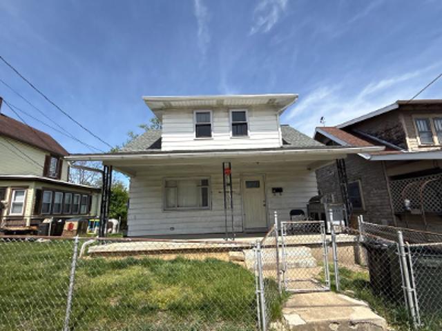 Fayette St