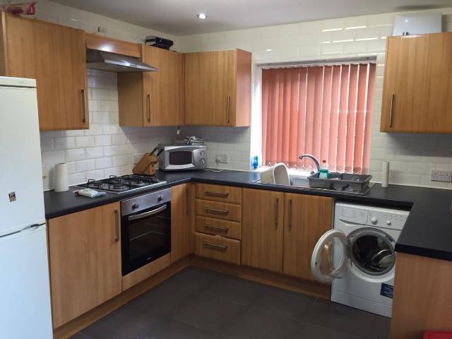 Fazackerley Street, Ashton On Ribble, Preston PR2, 5 bed terraced house to rent, £1,195 pcm | PrimeLocation