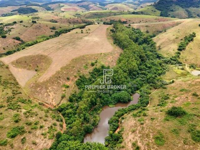 Fazenda à venda, 2710000 m² por R$ 3.800.000,00 Centro Volta Grande/MG