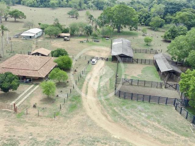FAZENDA A VENDA À 130 KM DE CUIABÁ MT R$ 15.000.000,0 DOCUMENTADA