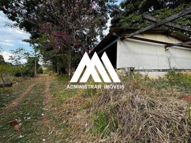 Fazenda á venda de 8 hectares sendo ótima localização em Mateus Leme MG!
