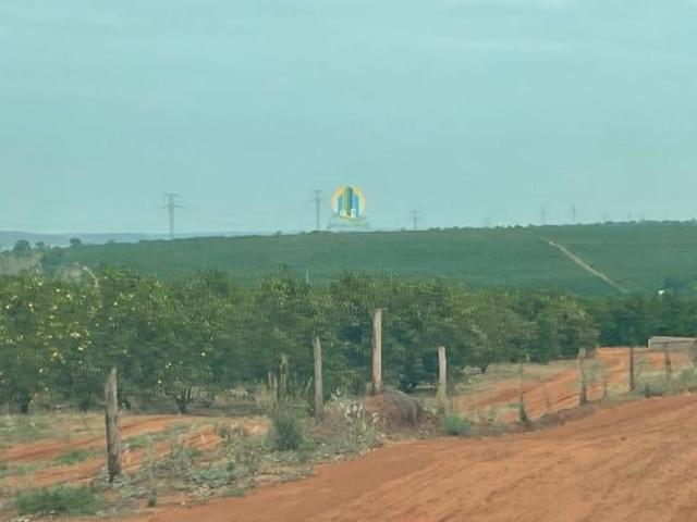 Fazenda à venda em Pedras de Maria da Cruz/MG