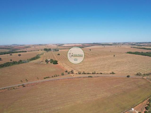 Fazenda a venda em Piracanjuba GO 212 HA Ótima para lavoura