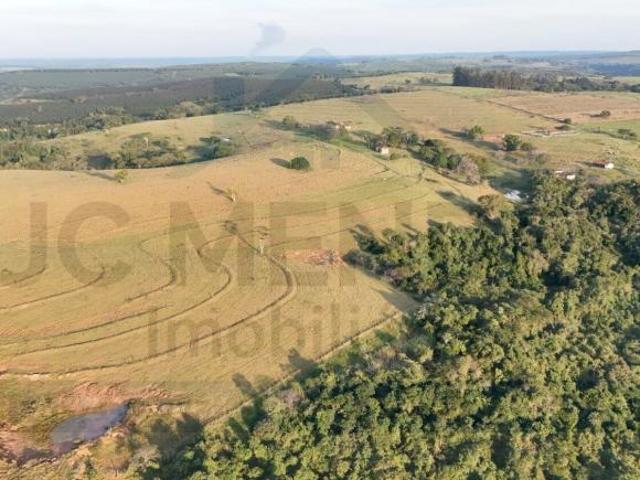 Fazenda à venda no bairro Centro Presidente Alves/SP