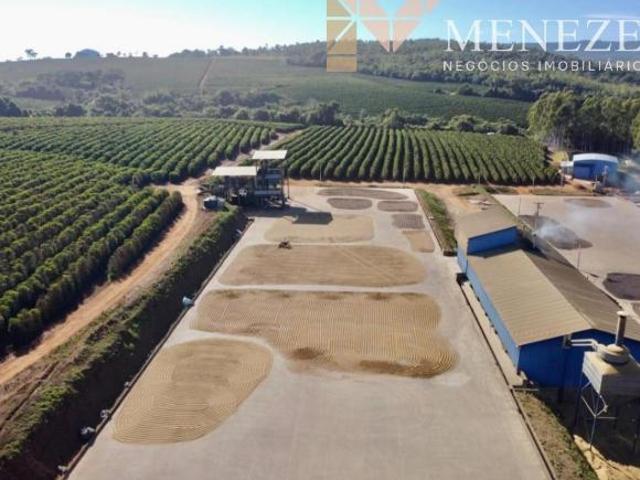 Fazenda à venda na região de Claraval/MG