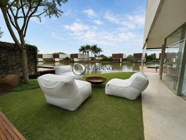 Fazenda Boa Vista Casa Vila do Lago com 4 Suítes à Venda na Fazenda Boa Vista