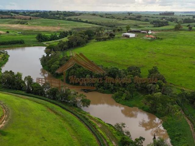 Fazenda com 40 alqueires com maravilhosa represa na região de Porto Feliz SP