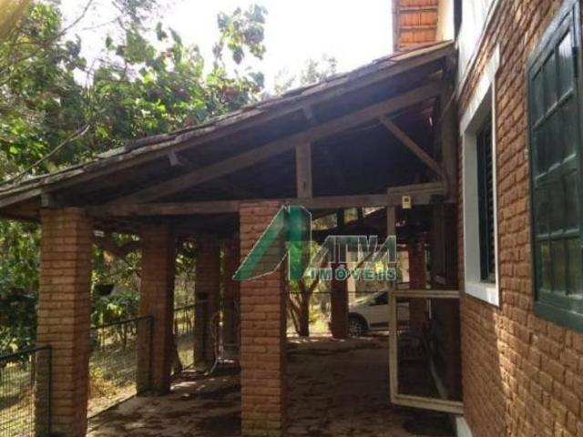 Fazenda com 4 dormitórios à venda, 1300000 m² por R$ 3.900.000,00 Centro Itapecerica/MG