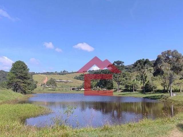 Fazenda com 4 dormitórios à venda, 164600 m² por R$ 13.000.000,00 Centro Canguera São Roque/SP