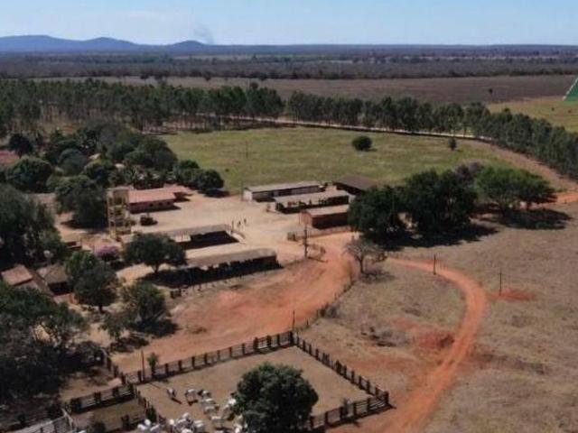Fazenda com 4 dormitórios à venda, 84280000 m² por R$ 260.000.000,00 Zona Rural Lassance/MG