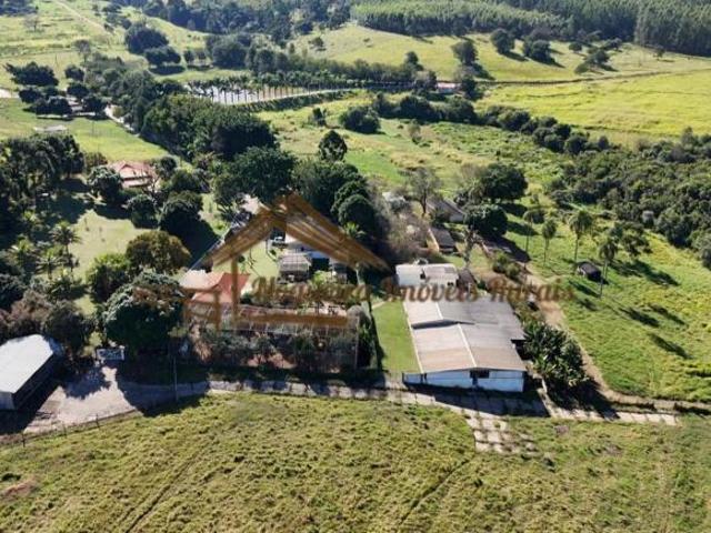 Fazenda com 51 alqueires, estrutura para leiteria