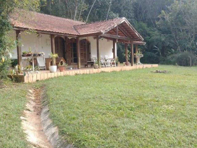 Fazenda com 54 alqueires em Guaratinguetá