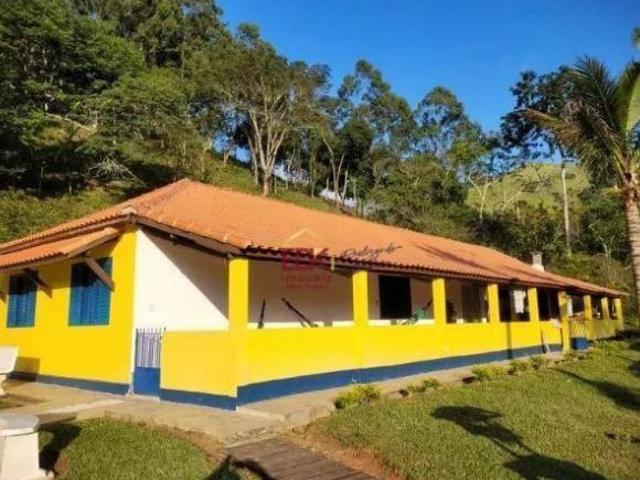 Fazenda com 6 dormitórios à venda, 726000 m² por R$ 4.000.000 Rodovia Jambeiro/SP