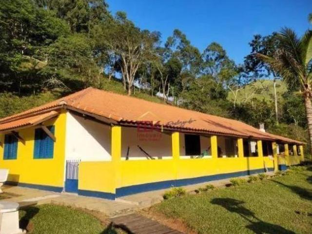 Fazenda com 6 dormitórios à venda, 726000 m² por R$ 4.000.000 Rodovia Jambeiro/SP