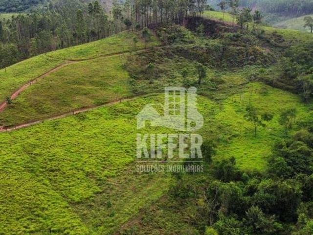 Fazenda com 6 quartos à venda, 705500 m² por R$ 1.550.000 Mar de Espanha Mar de Espanha/MG