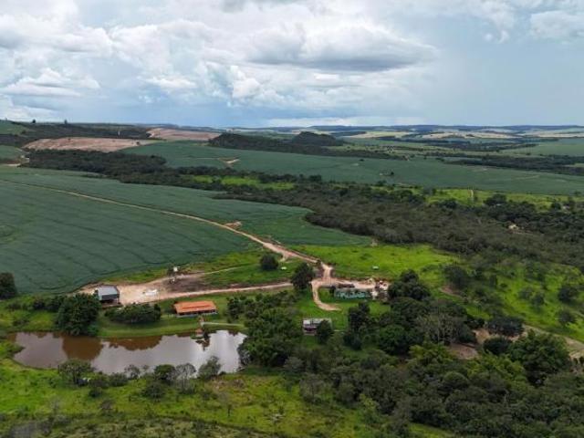 FAZENDA COM 73 ALQUEIRES RICA EM ÁGUA EM ABADIÂNIA