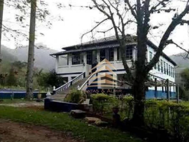 Fazenda com 23 dormitórios à venda, 1331000 m² por R$ 15.900.000 Marins Piquete/SP