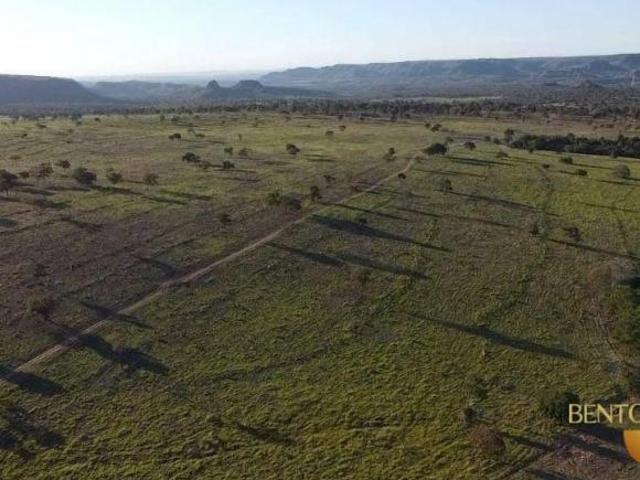Fazenda com 3 dormitórios à venda, 55510 m² por R$ 100.000.000,00 Boa Vista Guiratinga/MT