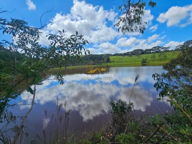 Fazenda com lagoa exclusiva em Itaguara para seu lazer
