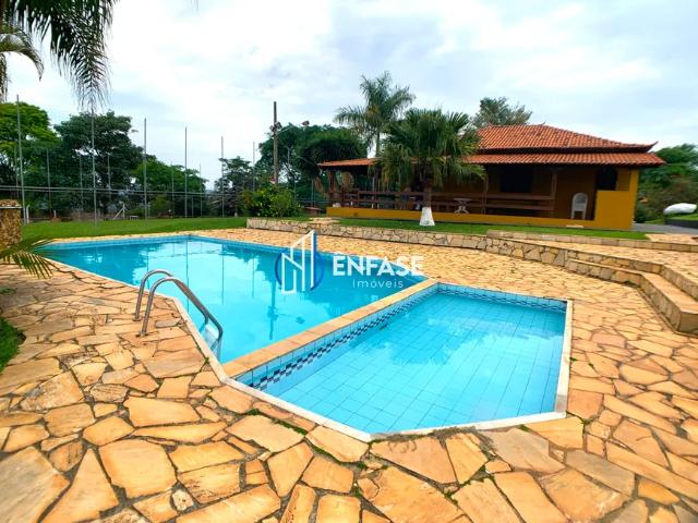 Fazenda com lagoas e nascentes em Itattiaiuçu/MG